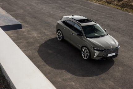 DS 7 - Conheça em detalhe o novo SUV de Luxo