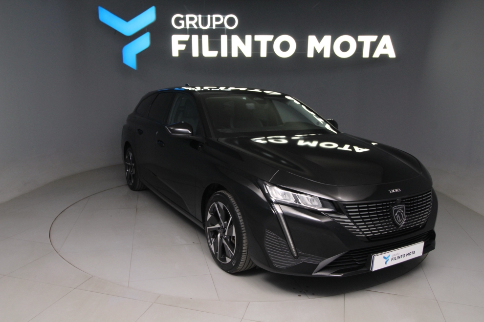 Peugeot 308 SW 1.2 PureTech Allure EAT8 de 2024 - 25700 € - Viatura Usada